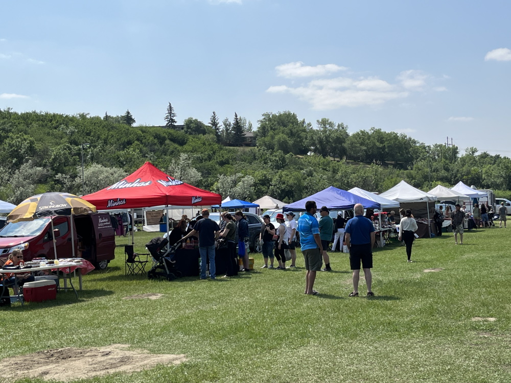 Successful season winding down for Wakamow Farmers Market - DiscoverMooseJaw.com - Local news ...
